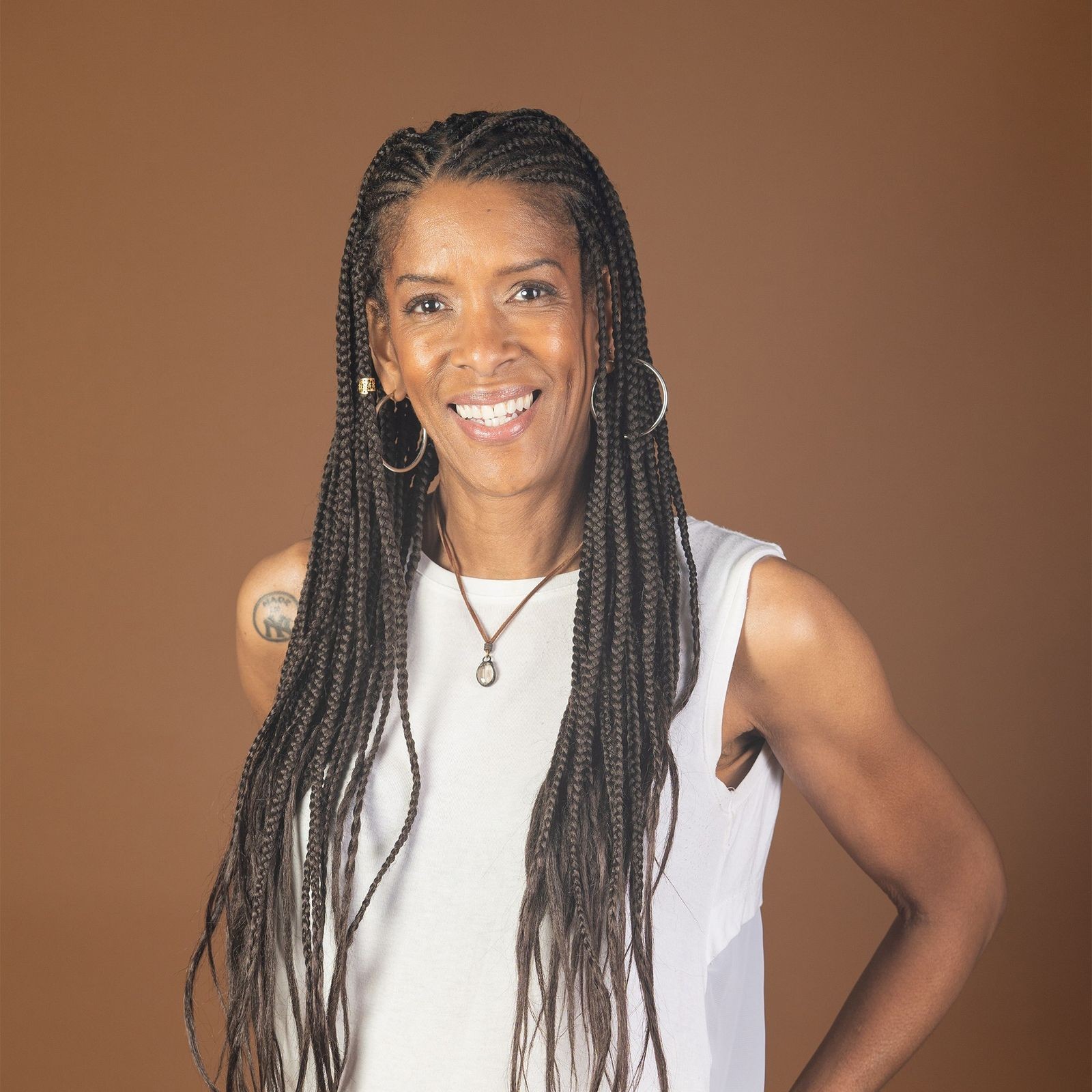 TABORAH ADAMS | Artist profile in the music business | EarOne