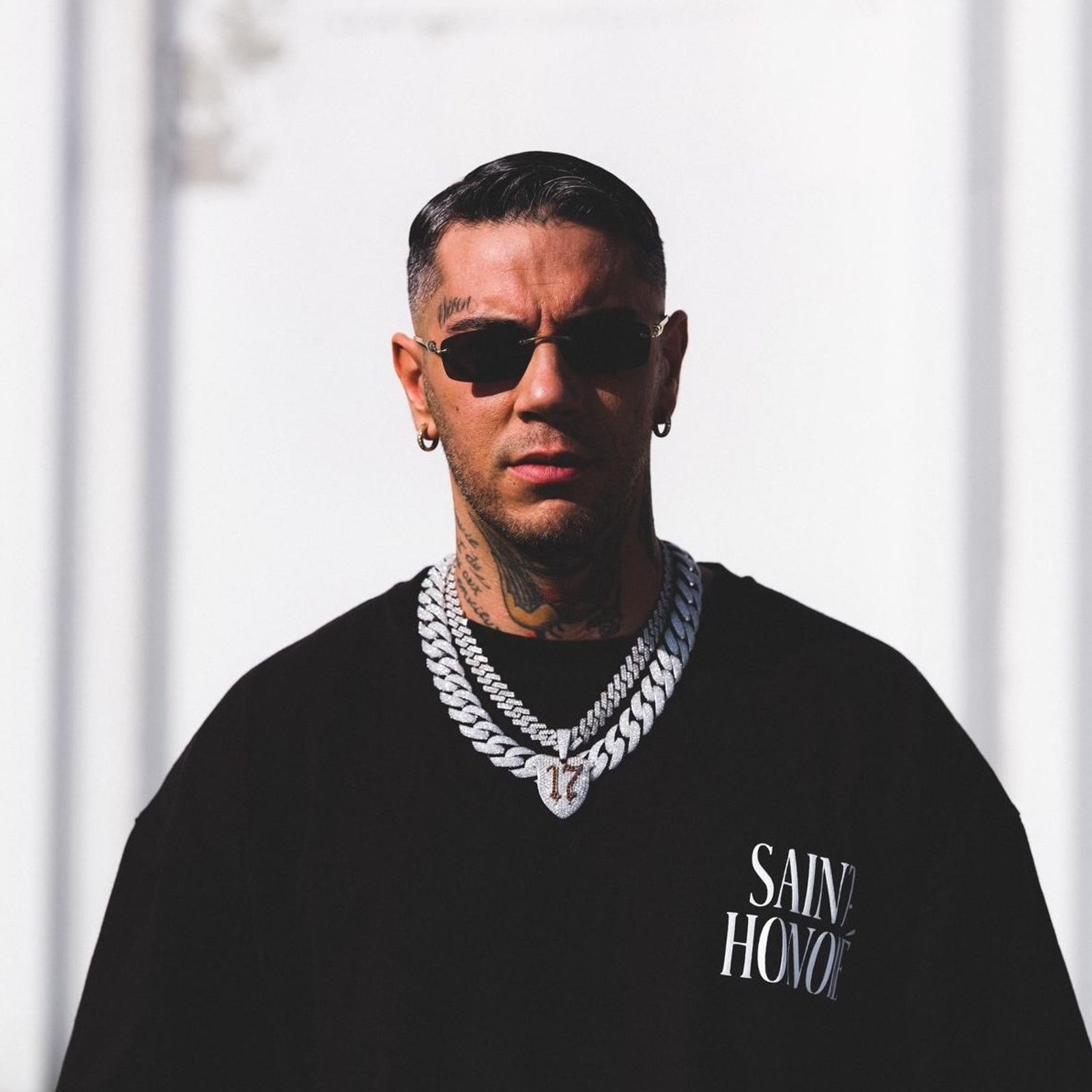 Emis Killa | Profilo artista nel mondo della musica | EarOne