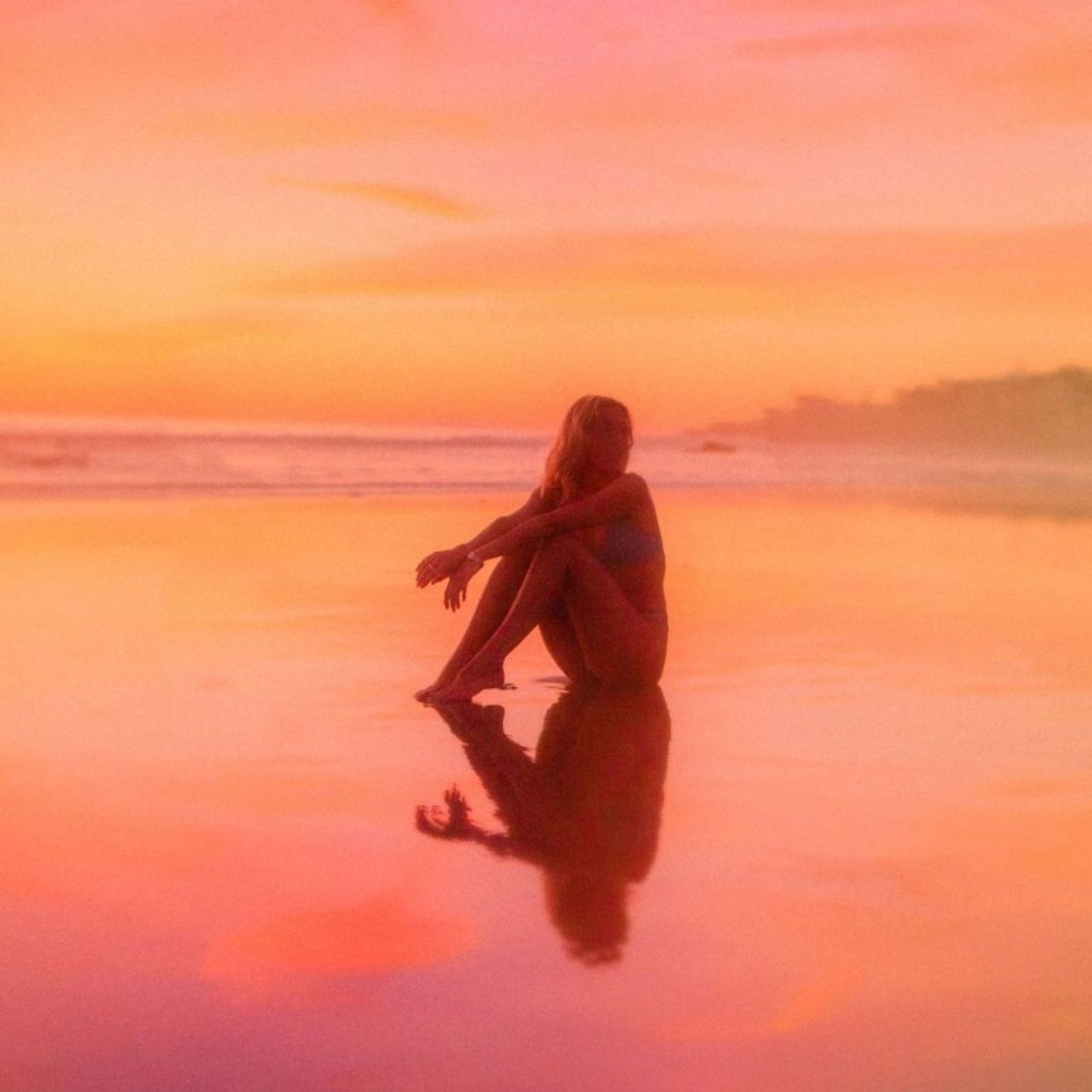 ROBIN CAUSE | Profilo artista nel mondo della musica | EarOne