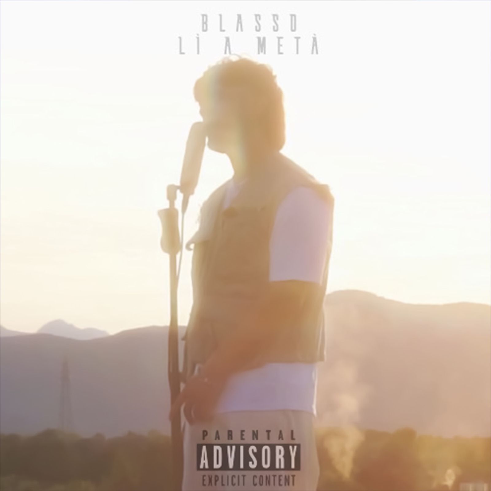 Lì a metà - BLASSO | EarOne