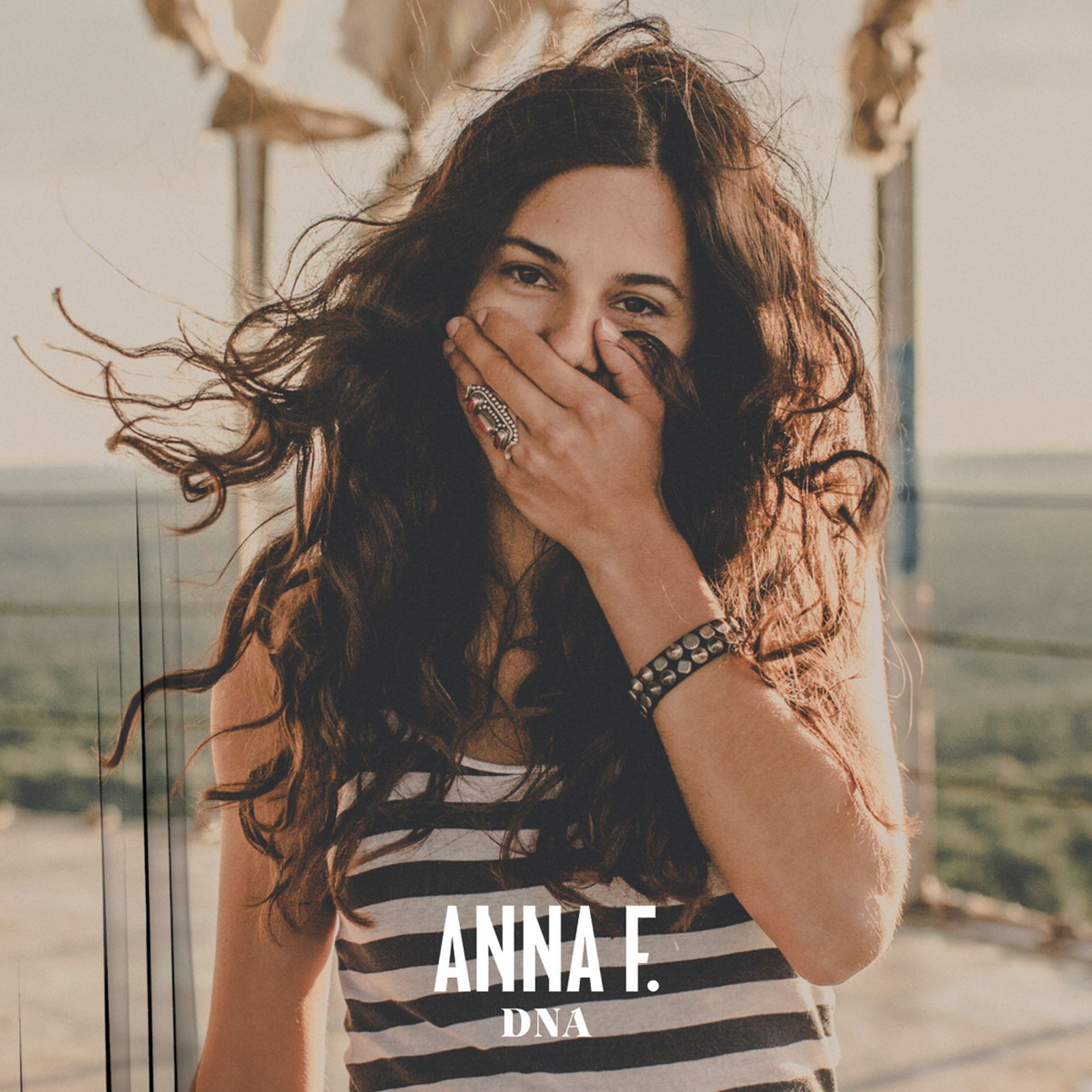 Anna F. - DNA (Radio Date: 07-03-2014) | EarOne